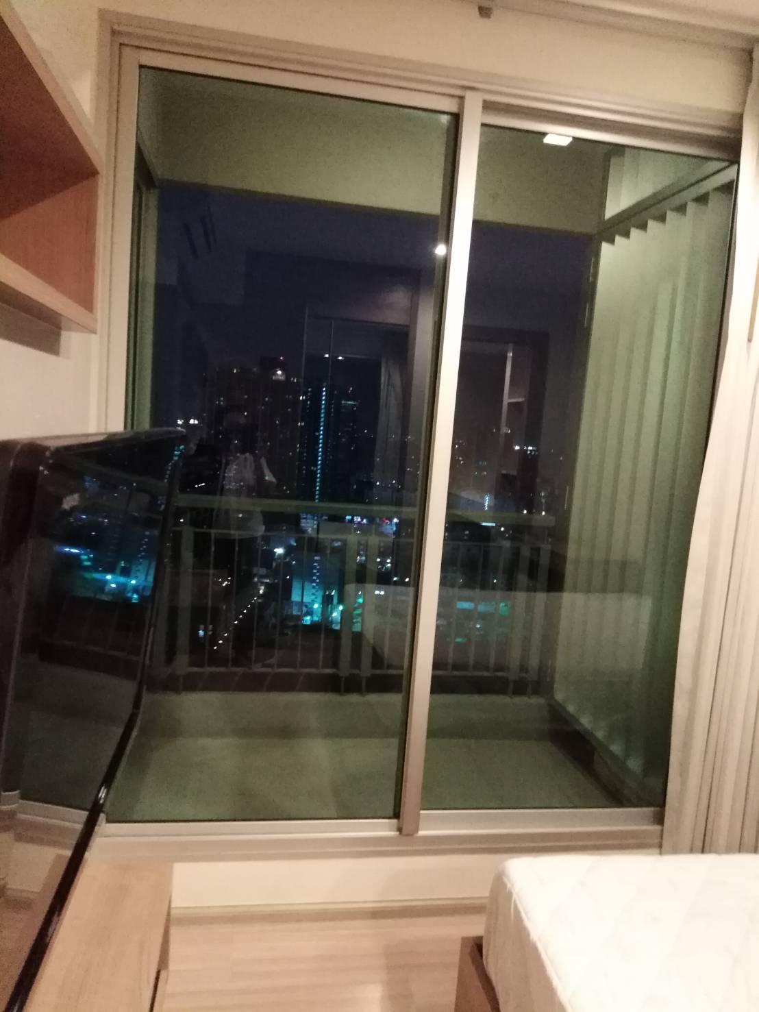 Rhythm Ratchada Condominium Ratchadaphisek MRT Station S15-41674 ...